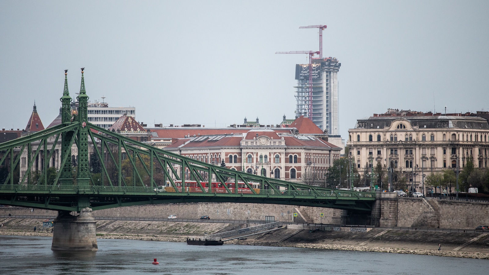 Egy korszak vége: toronyházas város lett Budapest, pedig ma már a ...